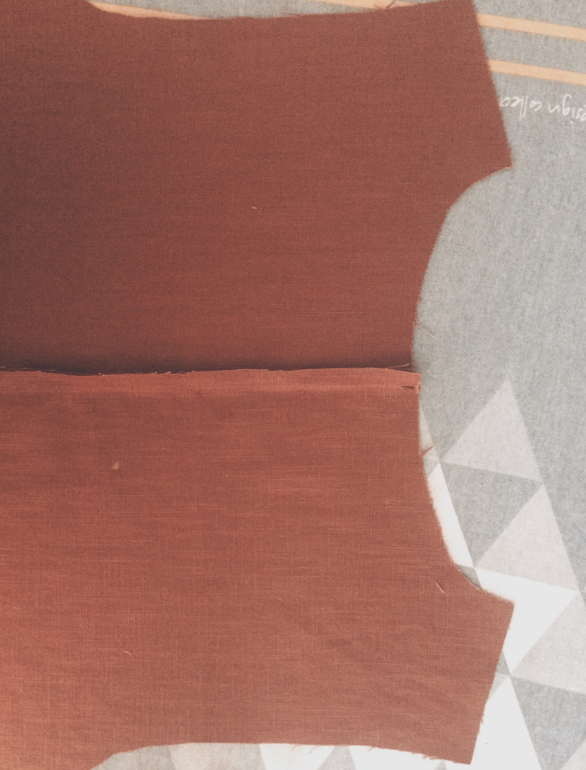 Making the Jily Top in summery linen - Juki Club