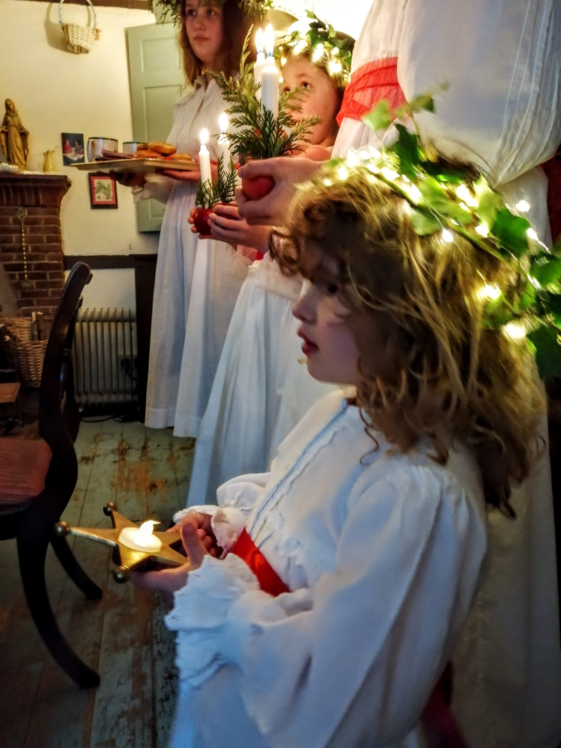 Celebrating St Lucia's Day - Juki Club