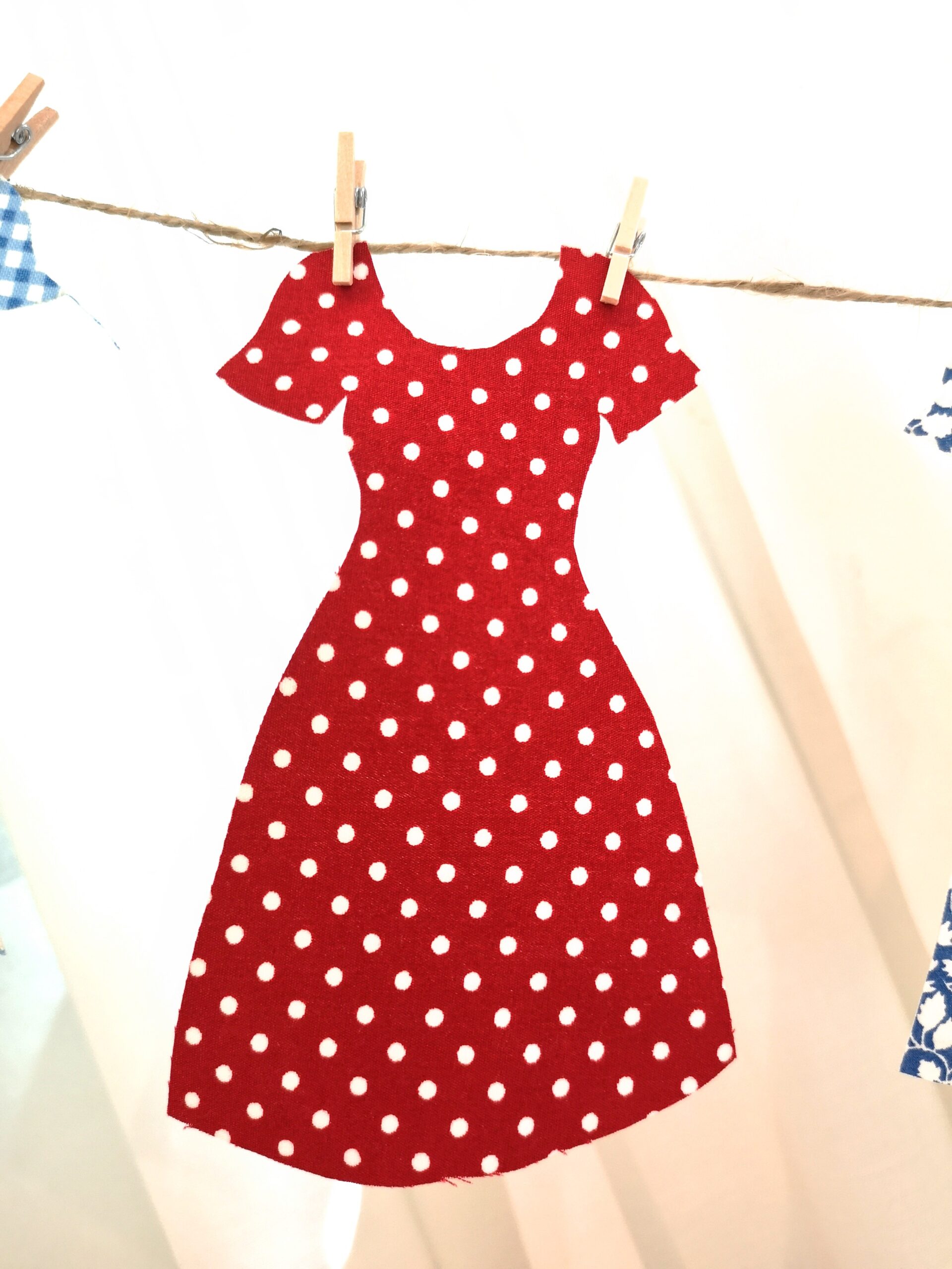 Make Retro Dress Garland - Juki Club
